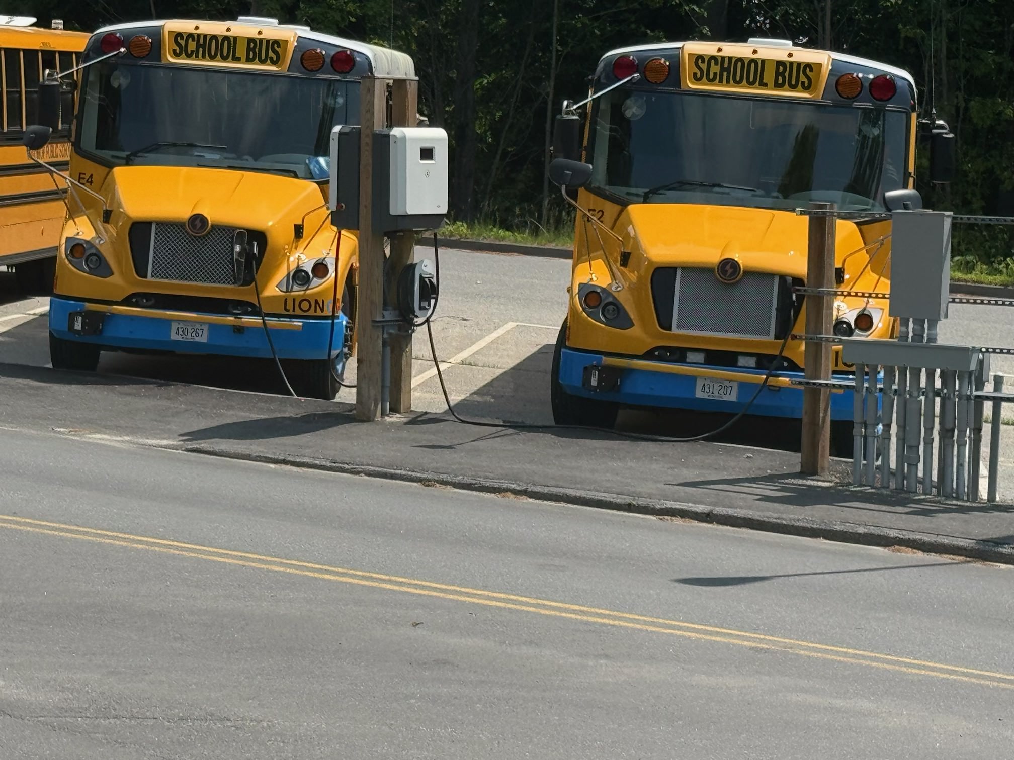 Schools suffer from defective Lion Electric buses | Clean Trucking