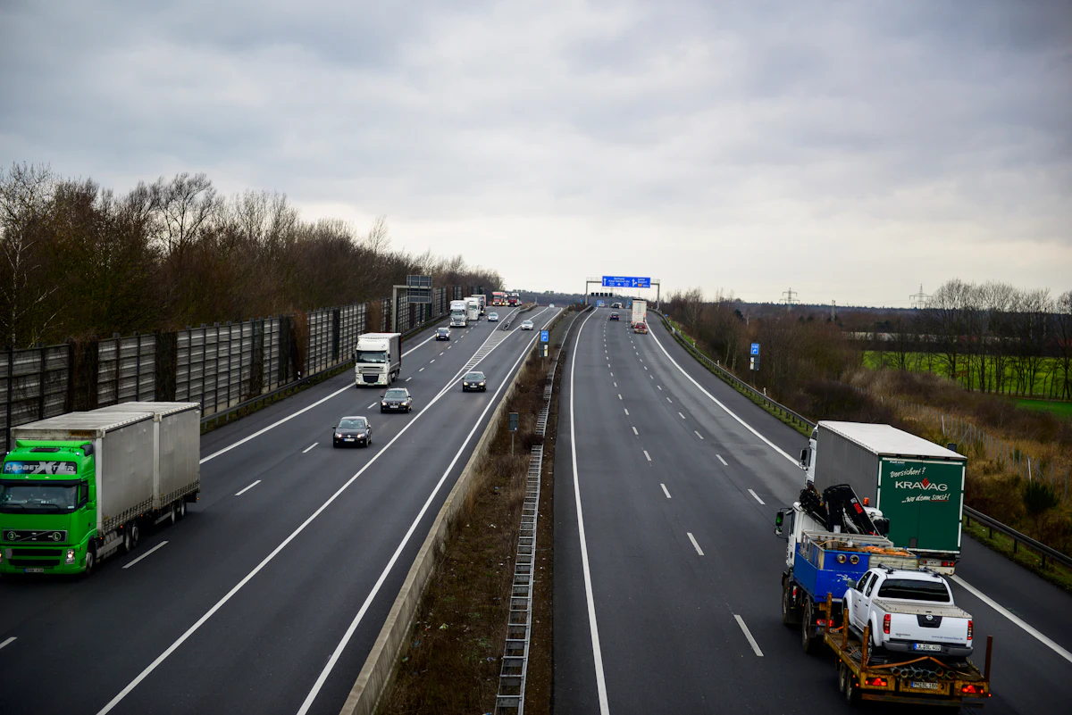 First Megawatt EV truck charging opens on Autobahn | Clean Trucking